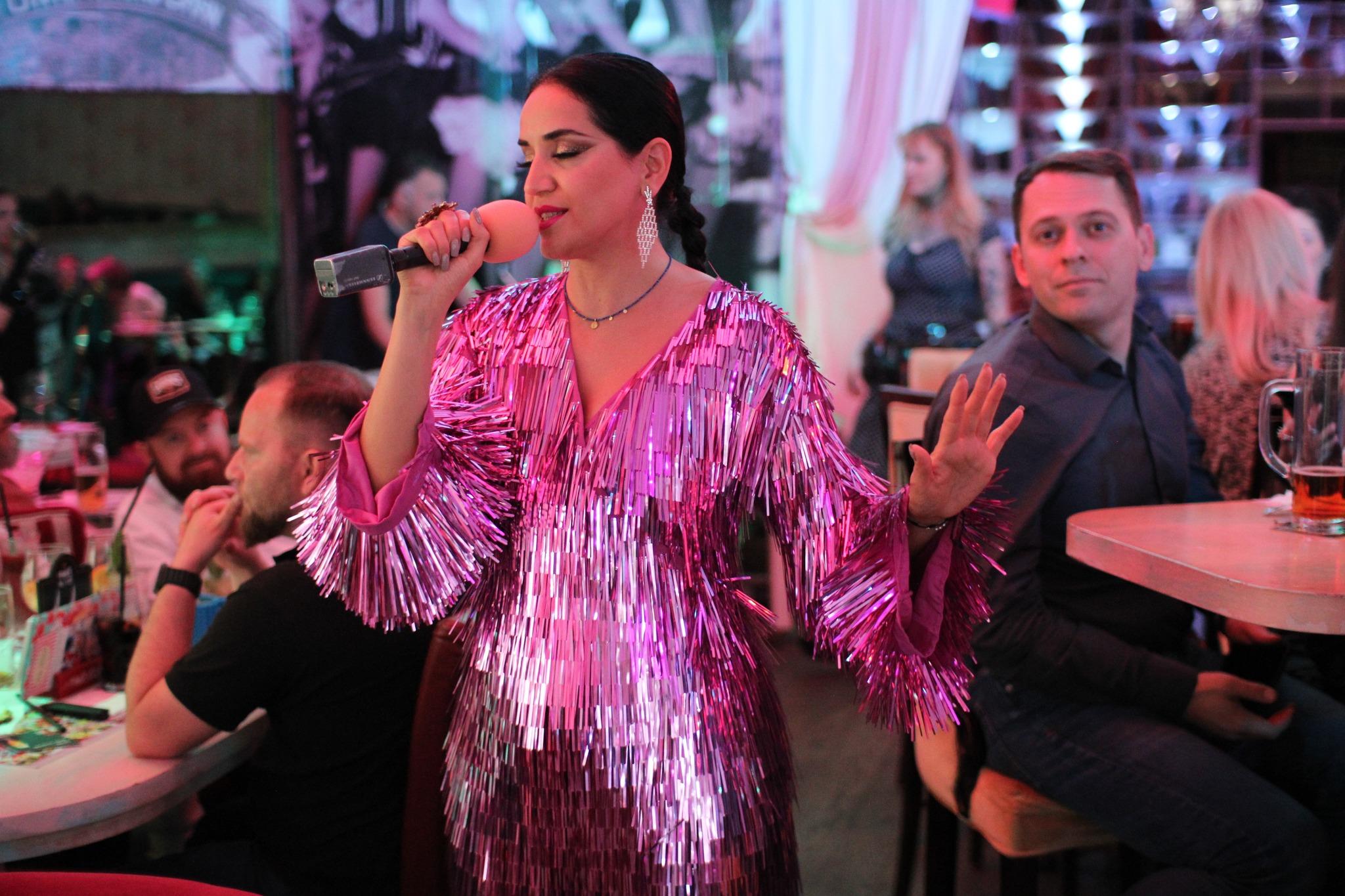 Live Gesang Bar Live Musik in Berlins Mitte – Wilde Matilde